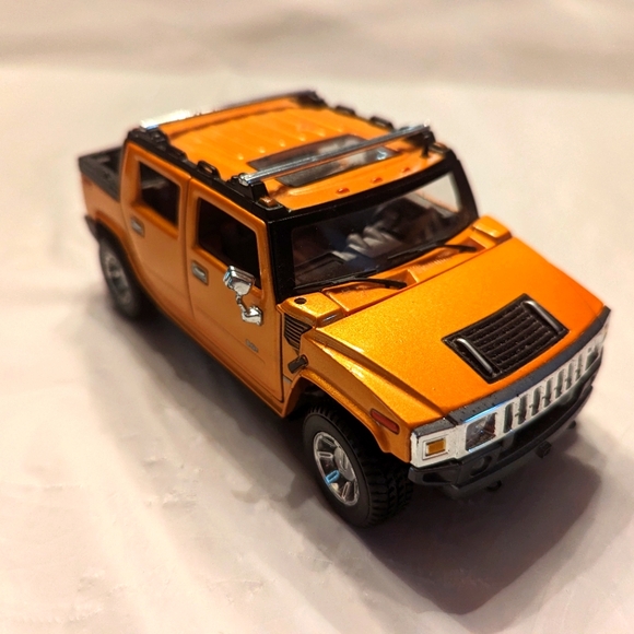 Hasbro | Toys | 205 Hummer H2 White Die Cast Toy Car 7 Vintage 27 ...